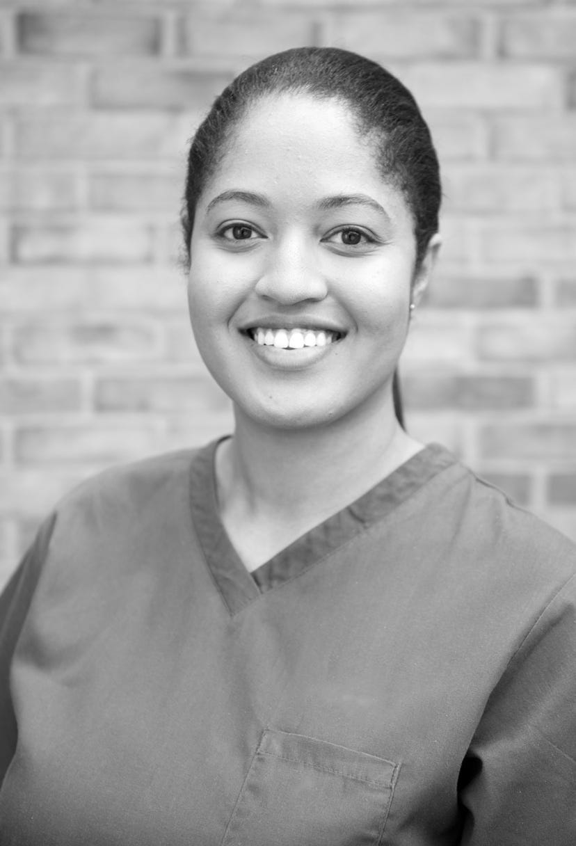 Azara Nadine Medium