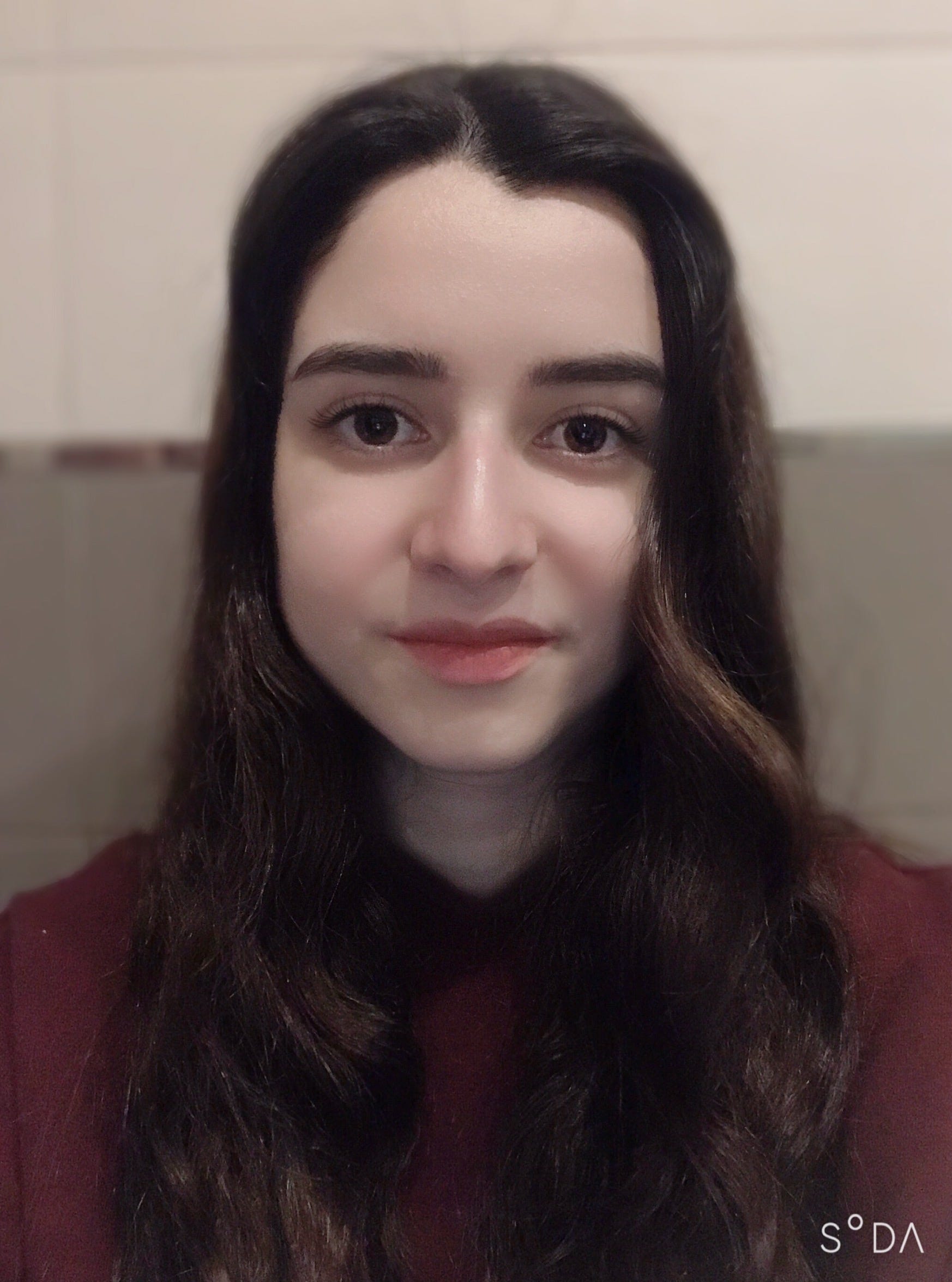 Elif Erdem – Medium