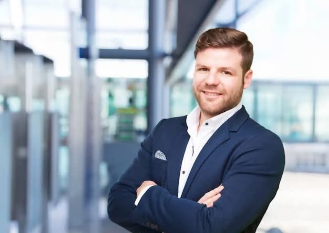 Tim John – Medium
