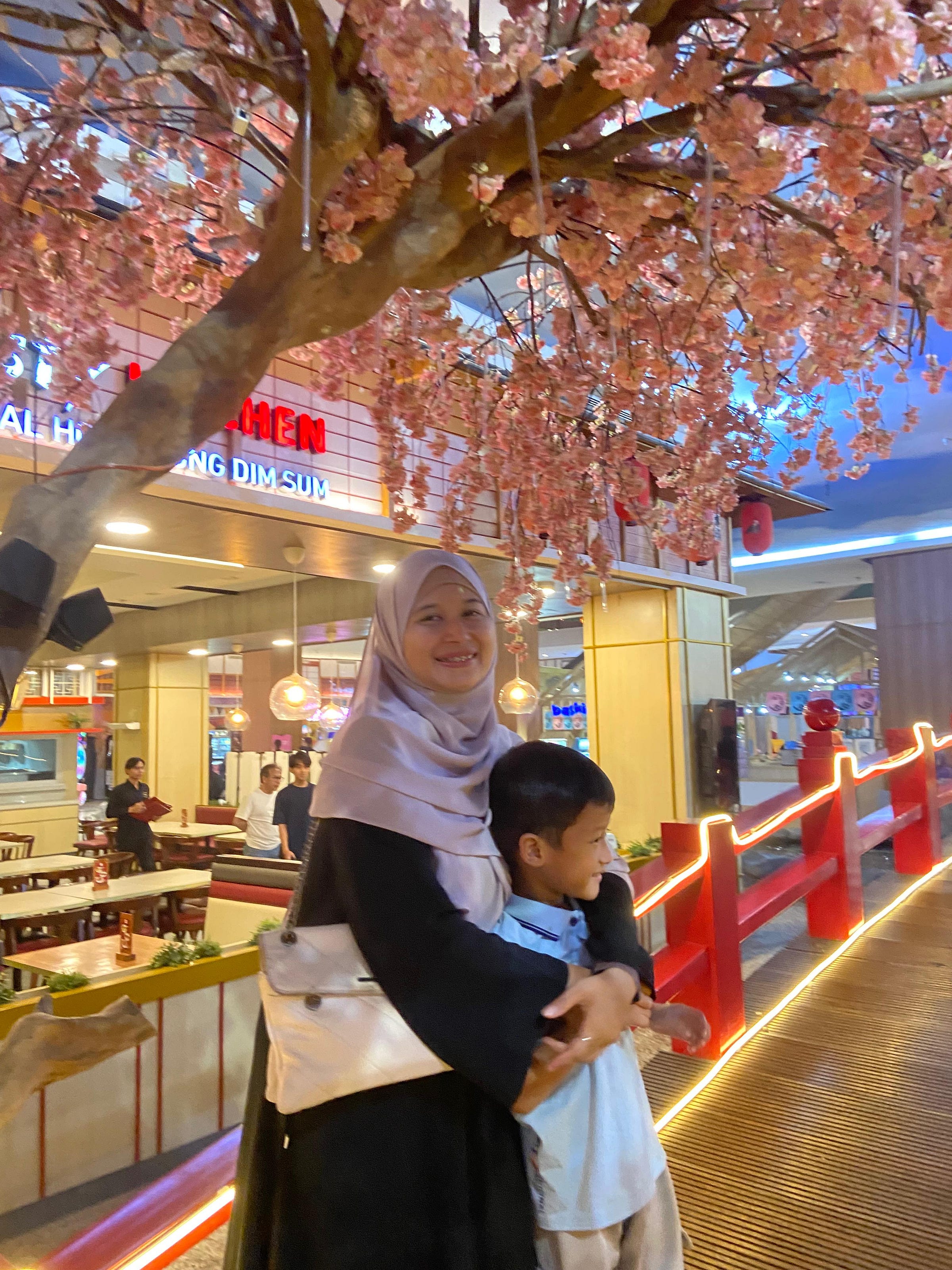 Elsha Chintiana Dewi – Medium