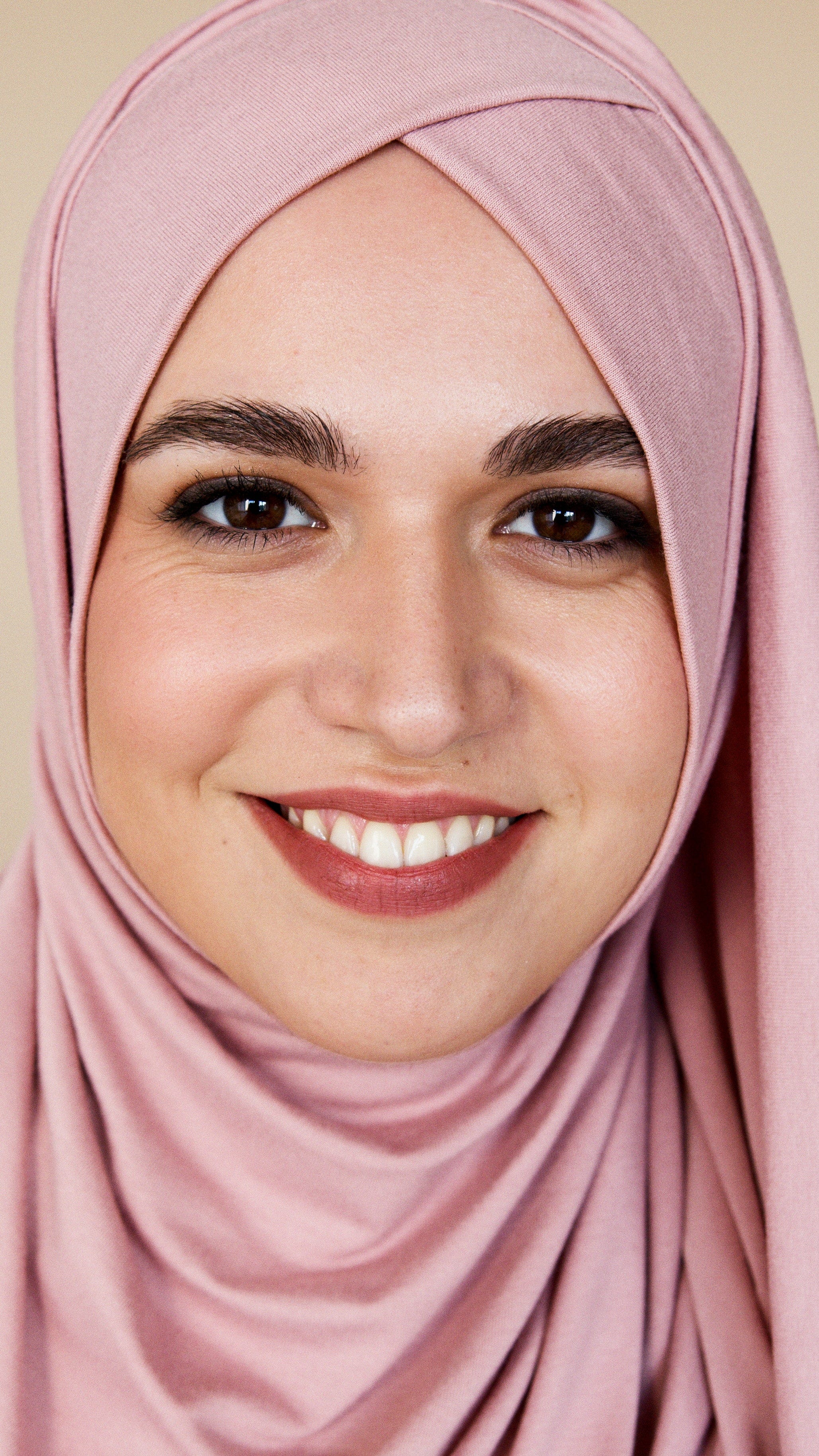 Marium iqbal – Medium