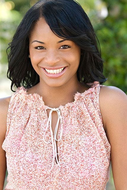 Amana davis – Medium