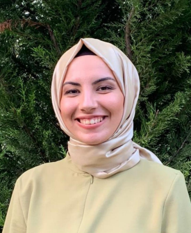 Gulser Kayacan – Medium
