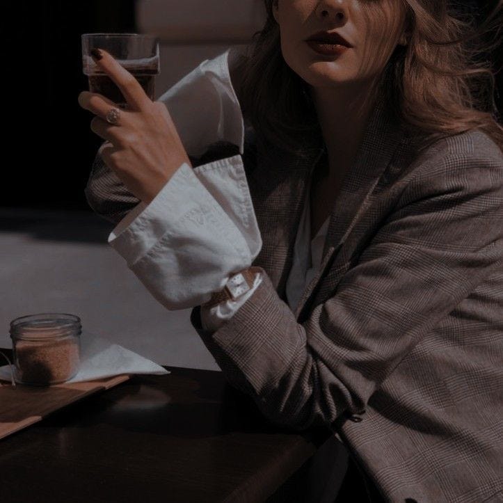 Sidra Khan – Medium