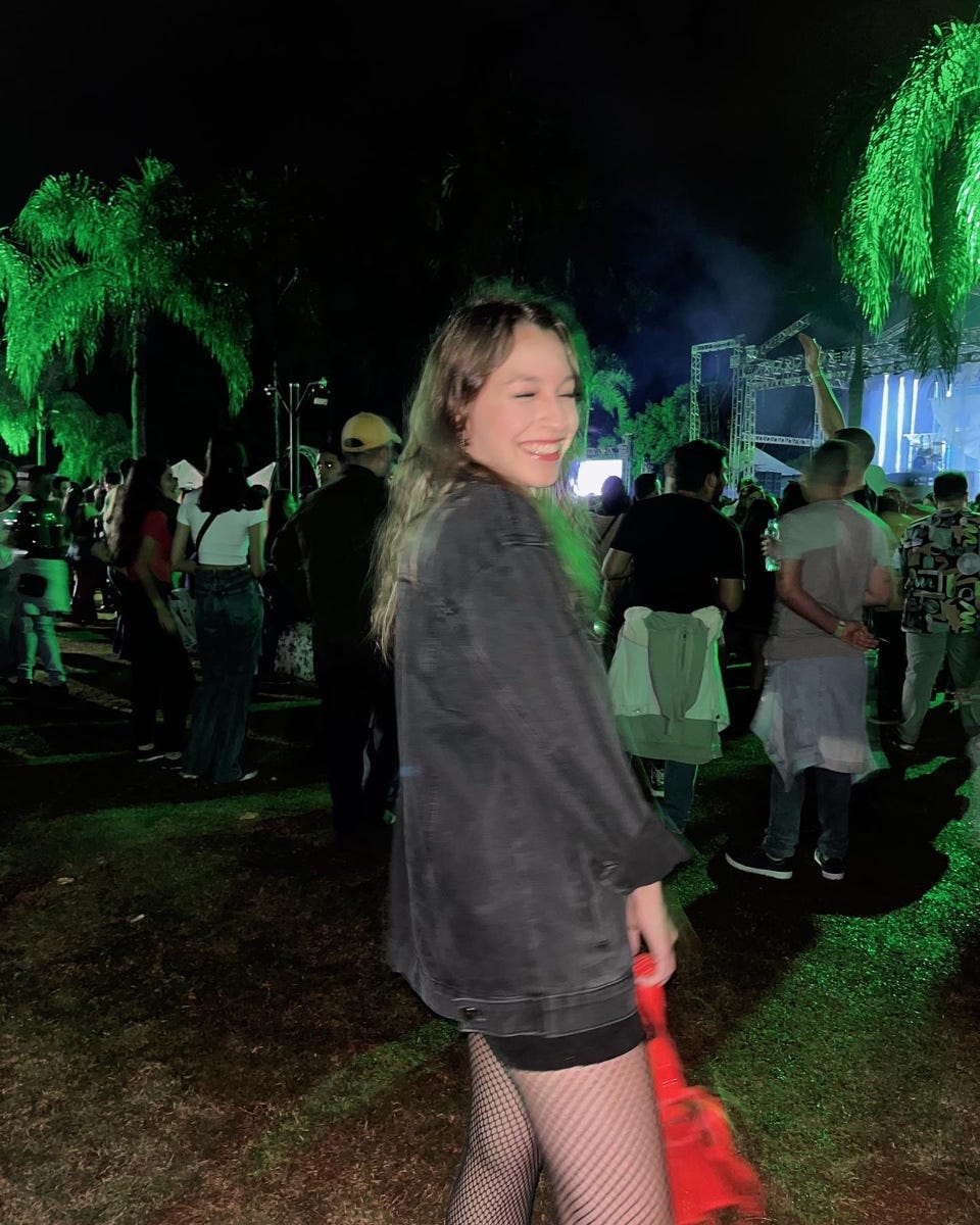 About – Rebeca Oliveira – Medium
