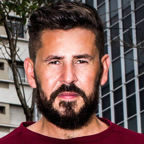 Paulo Henrique – Medium