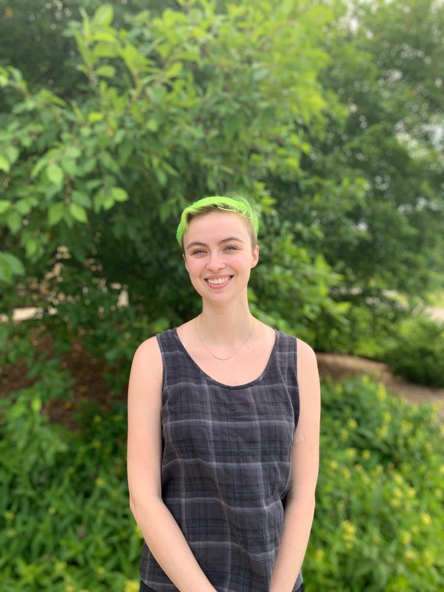 Kyra Helfrich – Medium