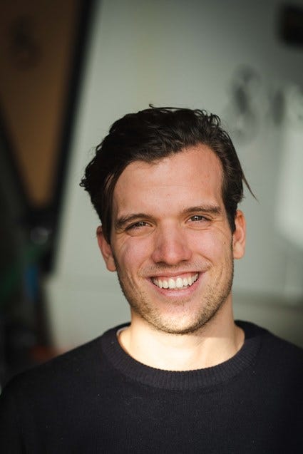 Harry Lee – Medium