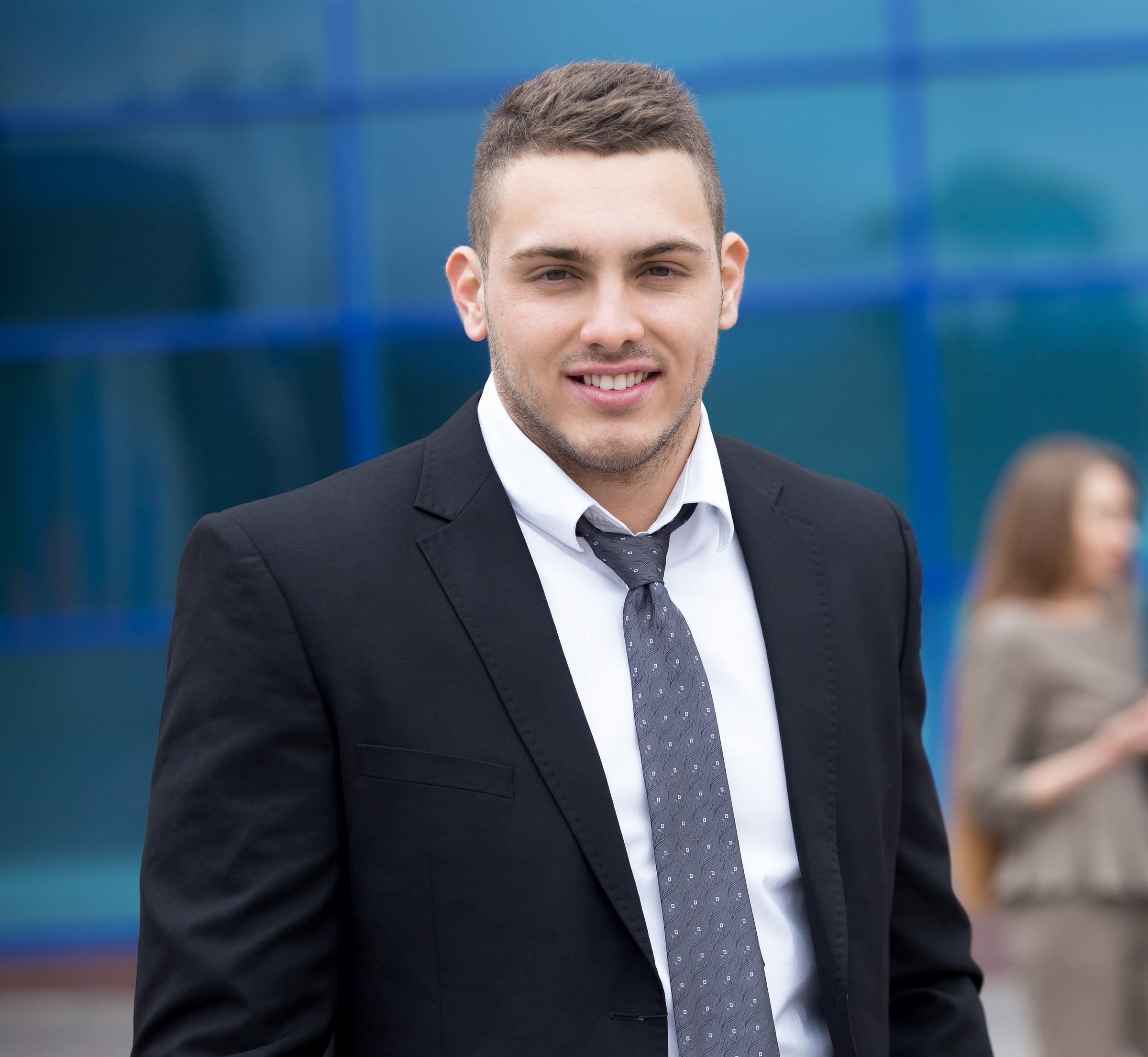 Daniel Hayes – Medium