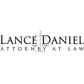 Lance Daniel – Medium