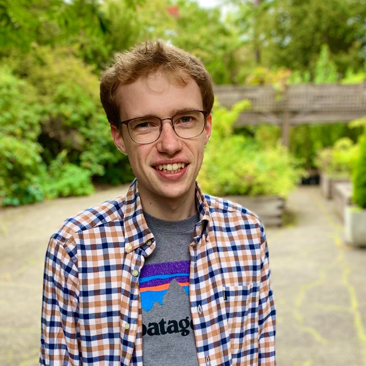 Alexander Fyfe – Medium