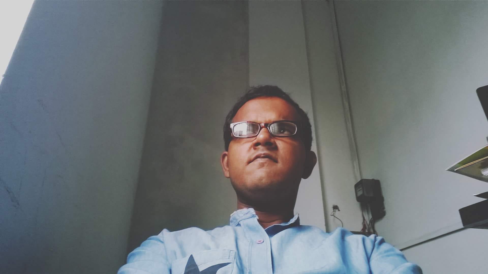 Zafar Imam Emu – Medium