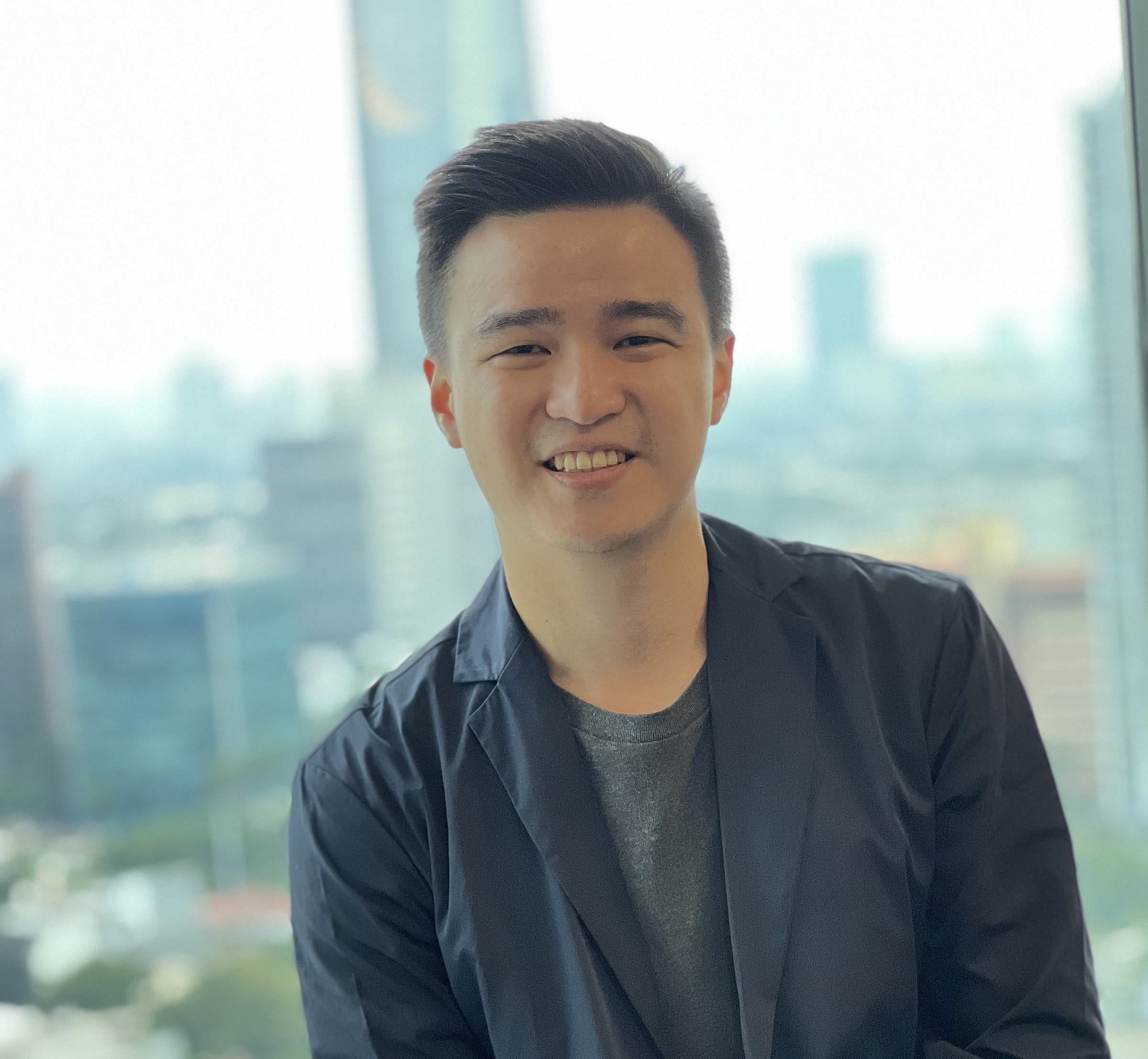 Julian Thio – Medium
