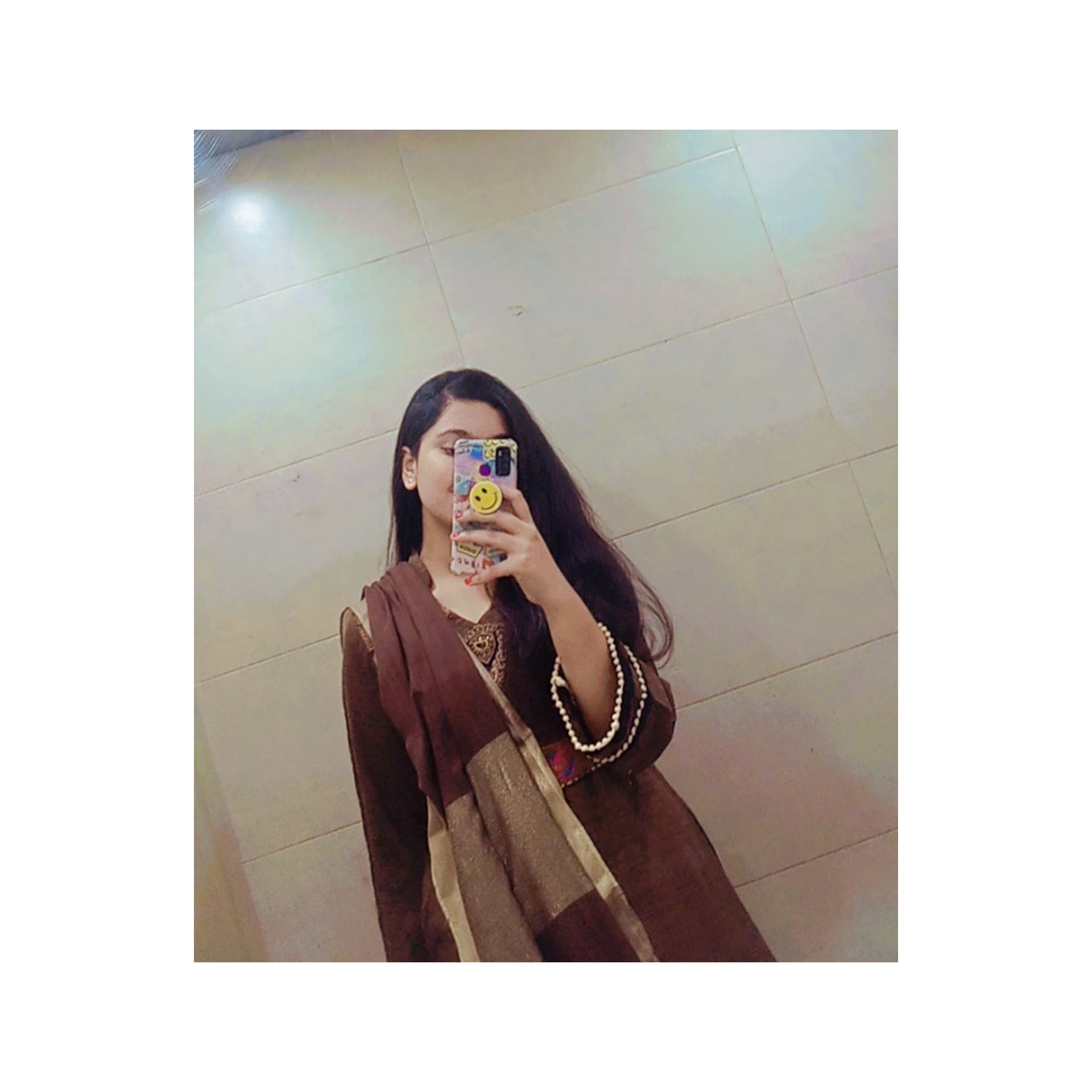 Bisma Ghalib – Medium