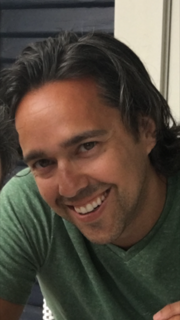 Aaron Allsbrook – Medium