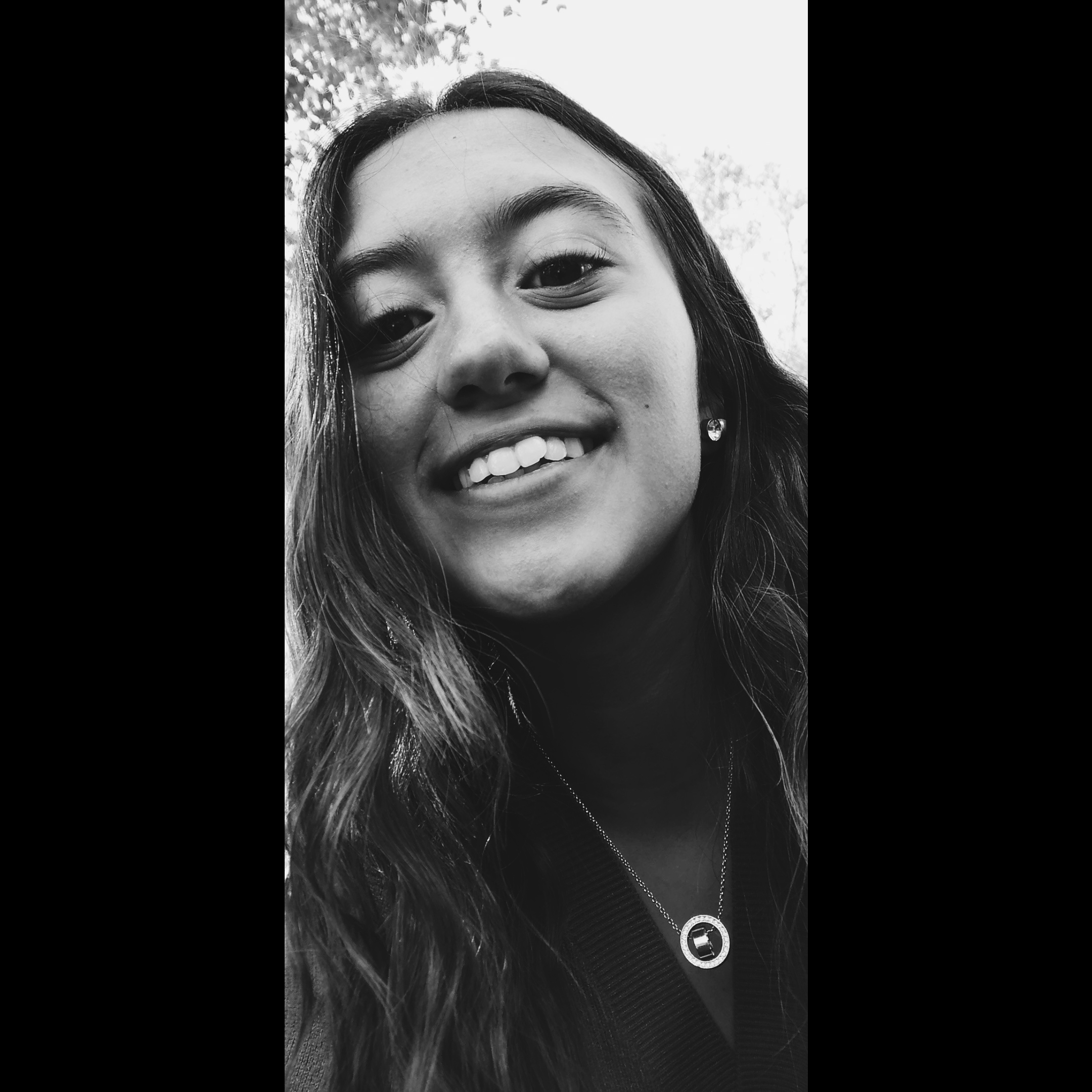 About – Valeria Rey – Medium