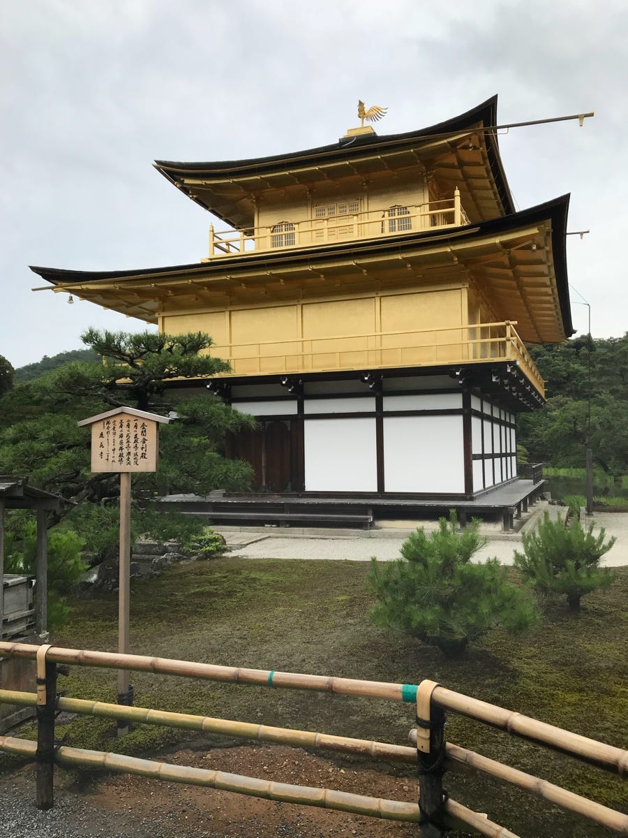 Alex Avakian – Medium