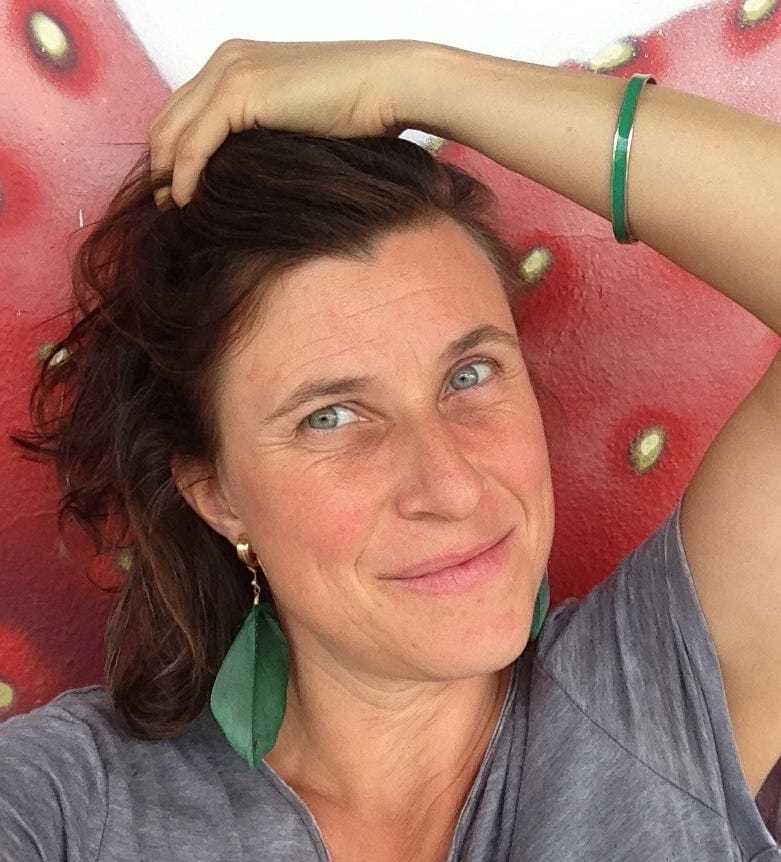 Ann La-Forker – Medium