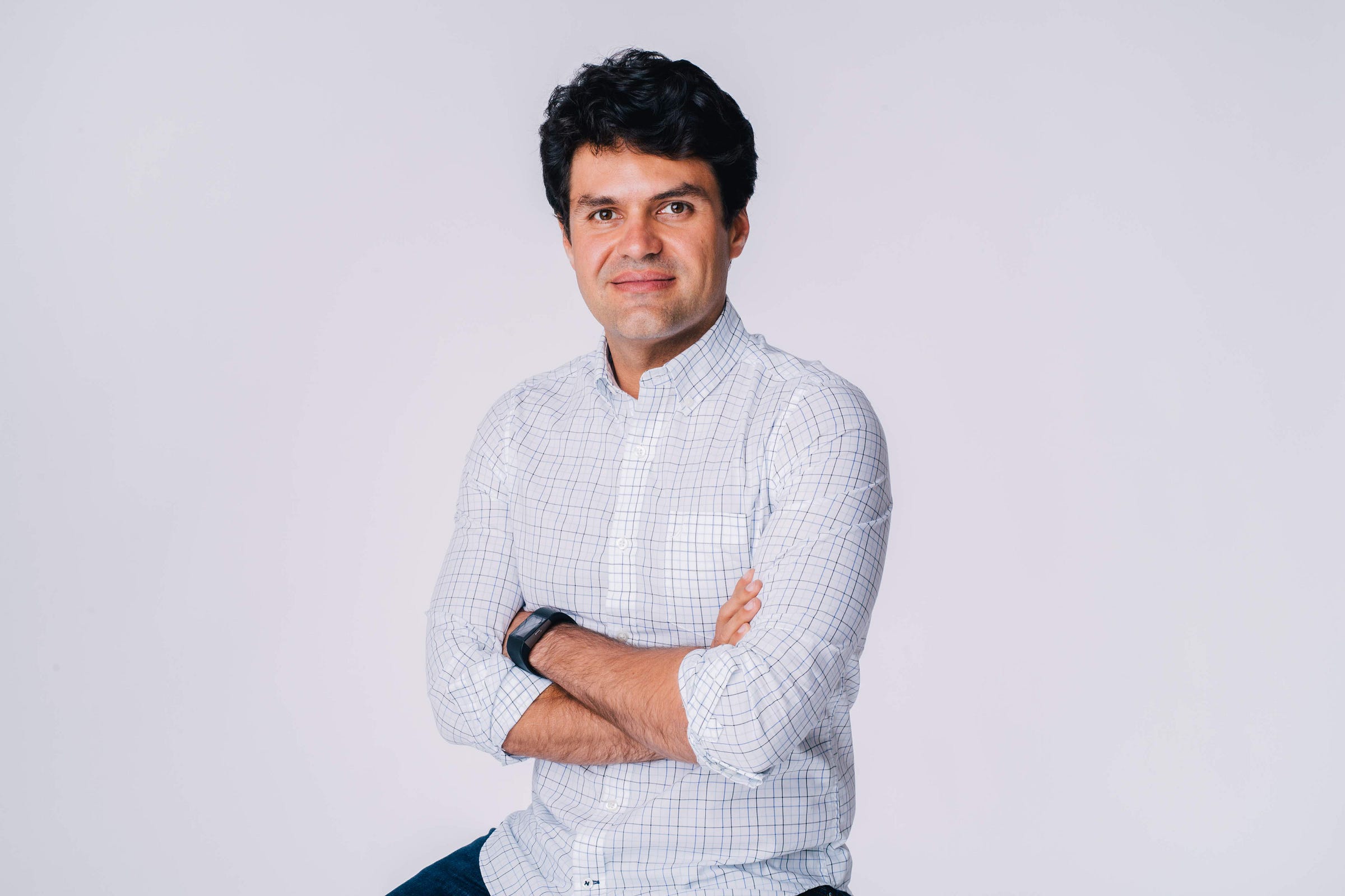 Ash Archibald – Medium