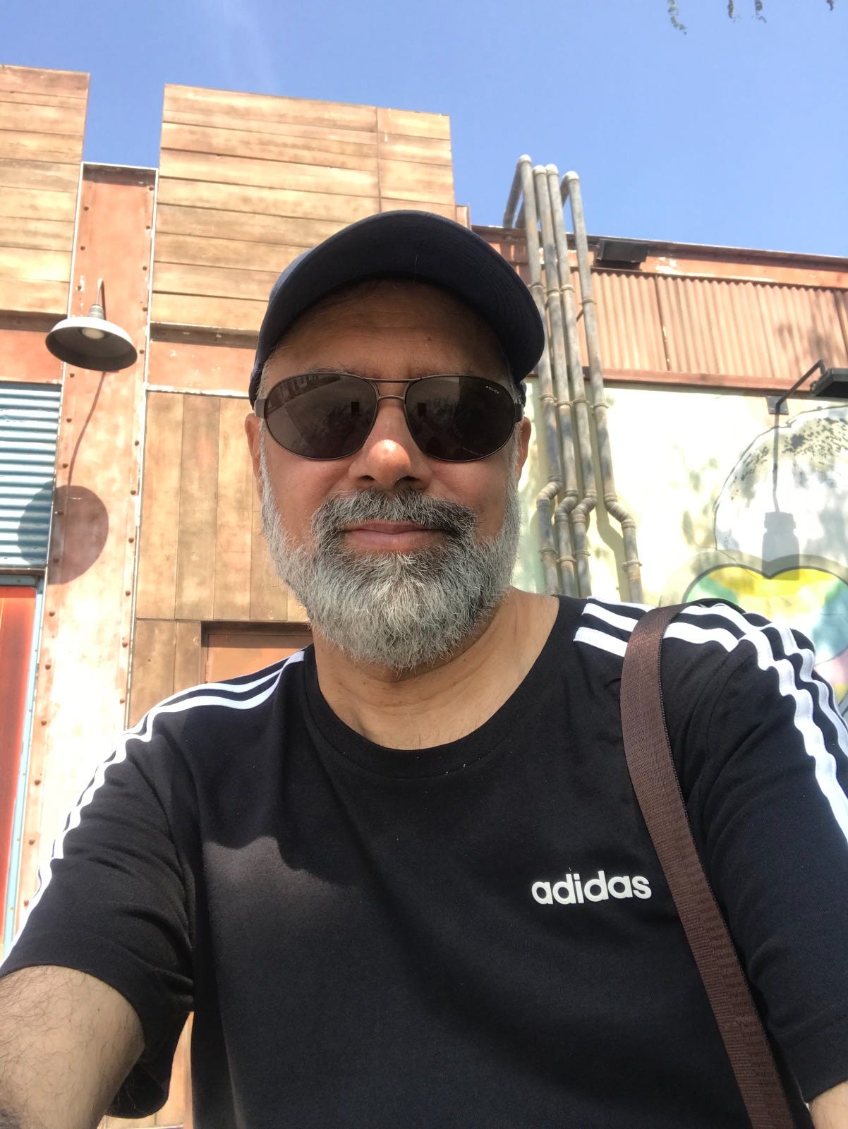 MAC (M Akmal Cheema) – Medium