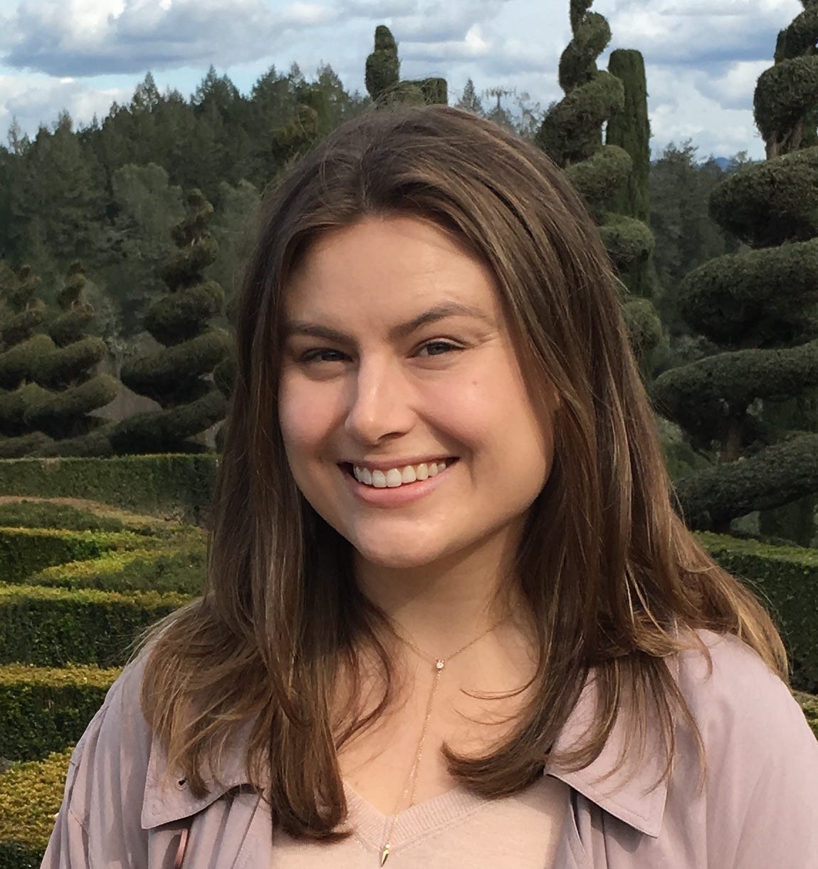 Annie Bogert – Medium