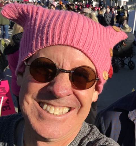Bruce Rhodewalt – Medium