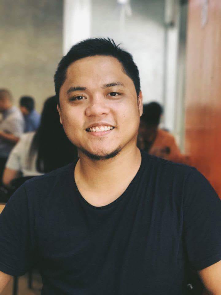 Harry Santos – Medium
