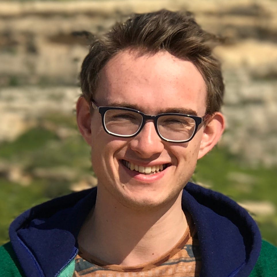 Jonathan – Medium