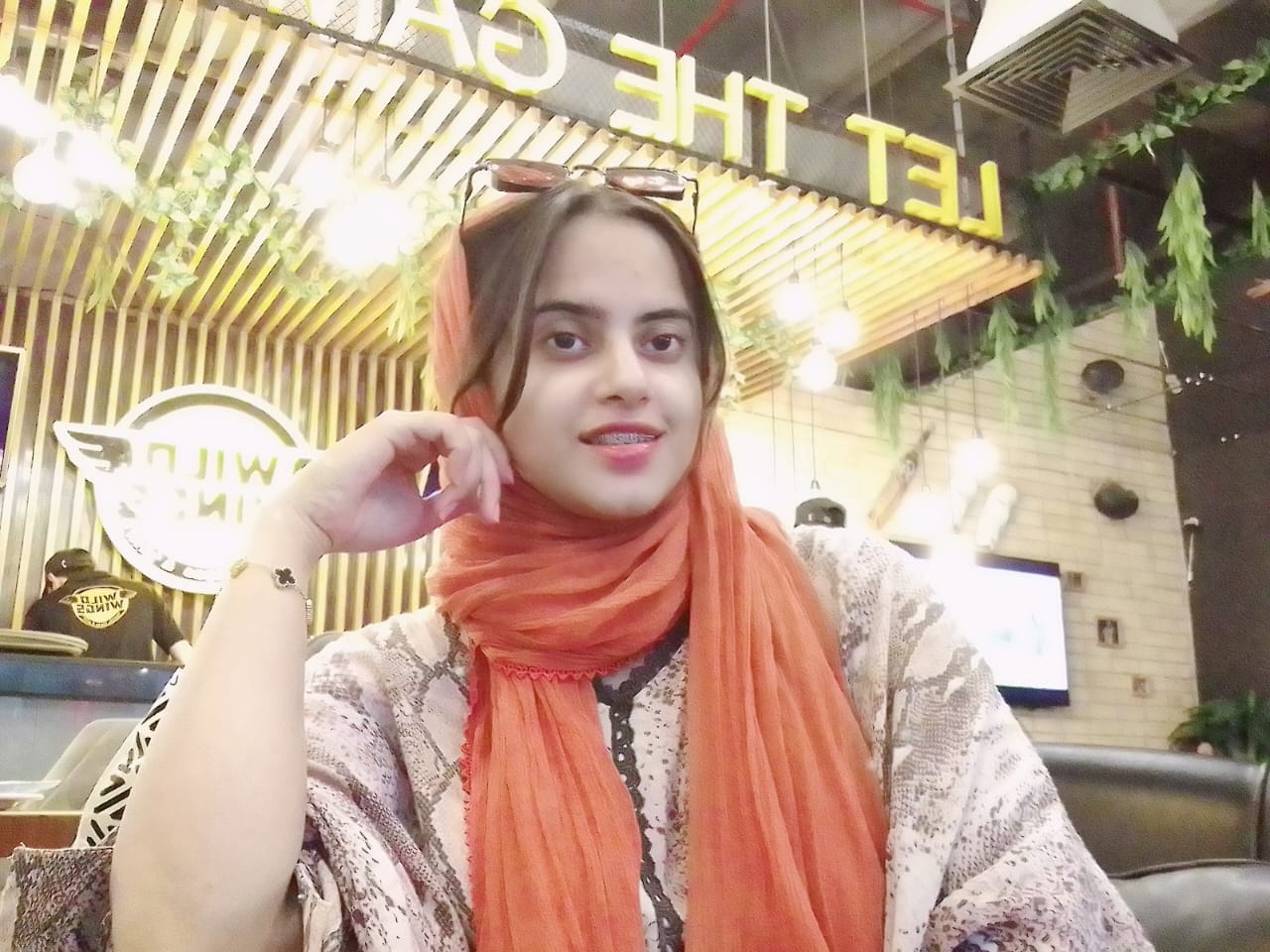 Tayyaba Rana – Medium