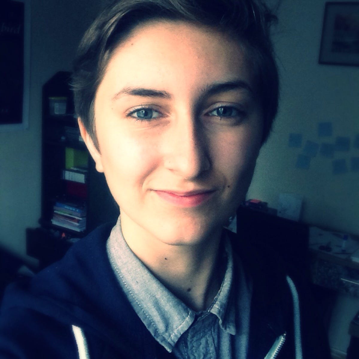 Elliott Hurst – Medium