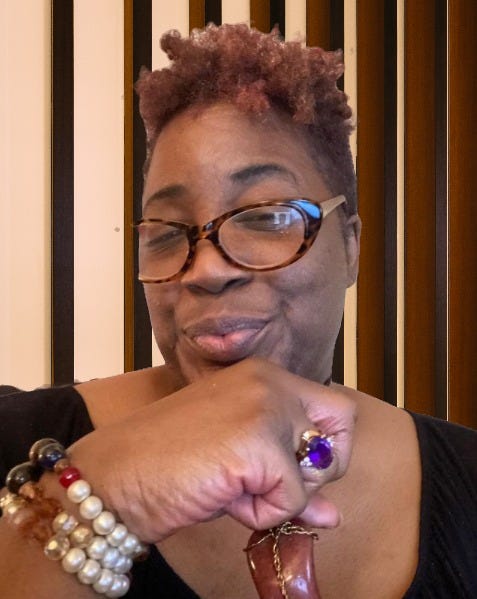 Tai Davis – Medium