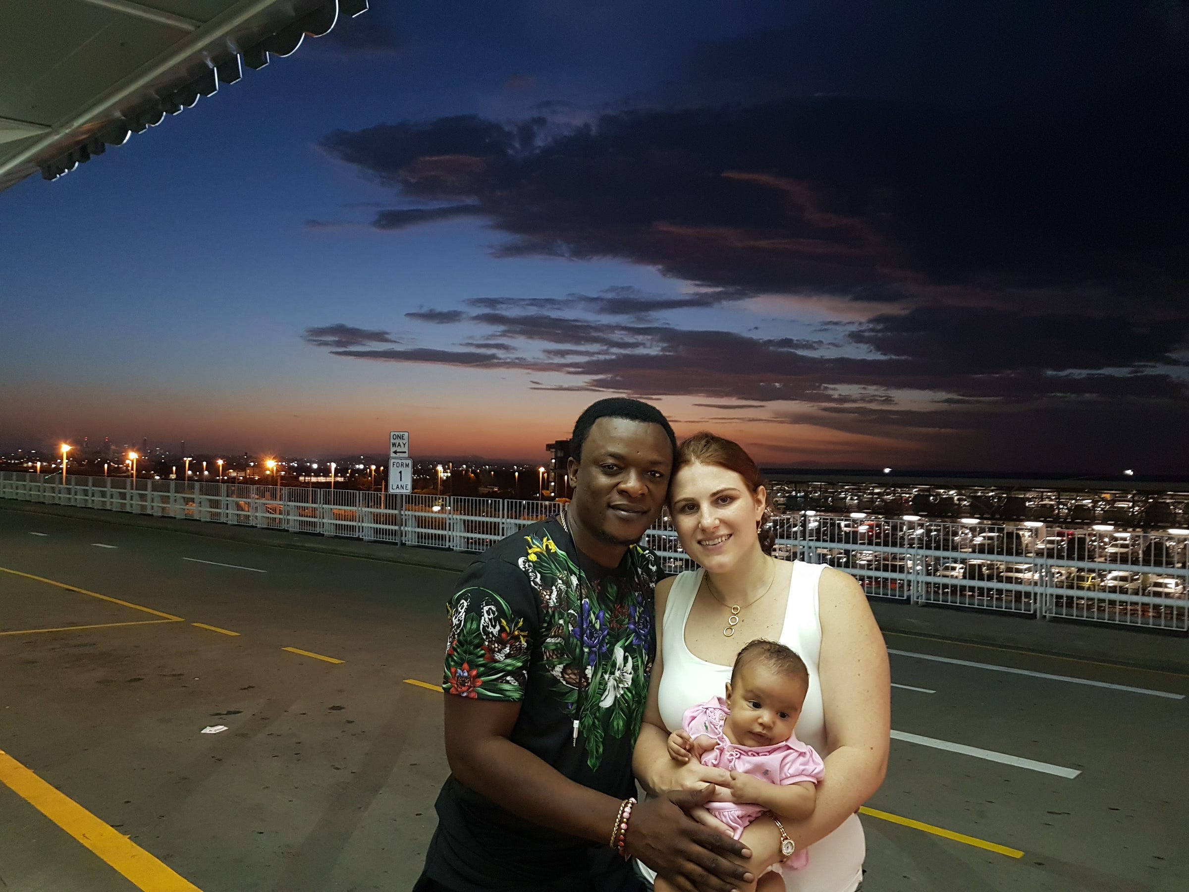 Daniel Samba – Medium