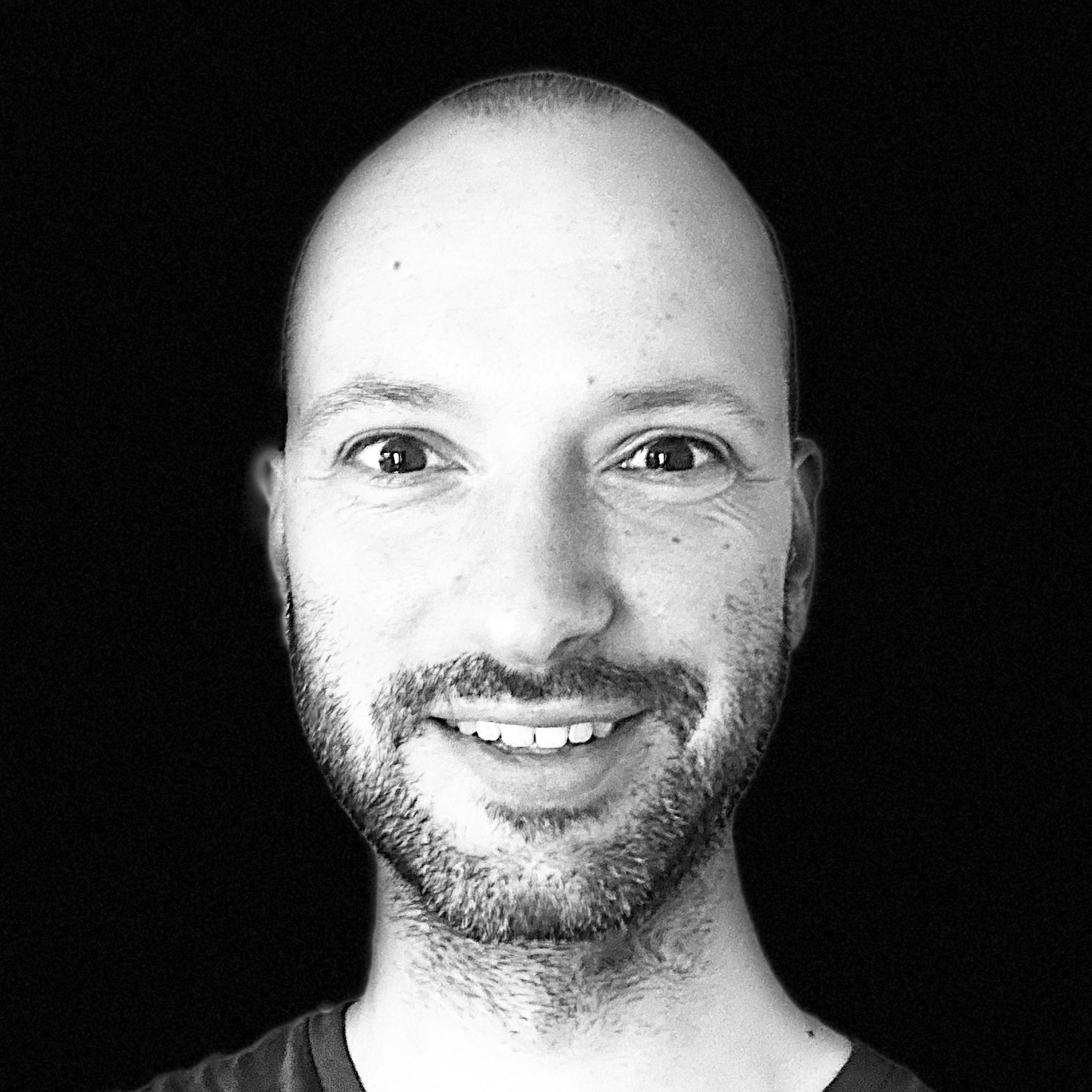 Robert Piotrowski – Medium