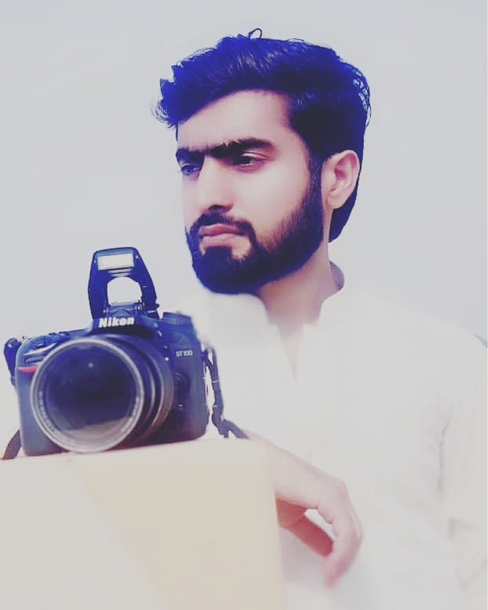 Umar raza – Medium