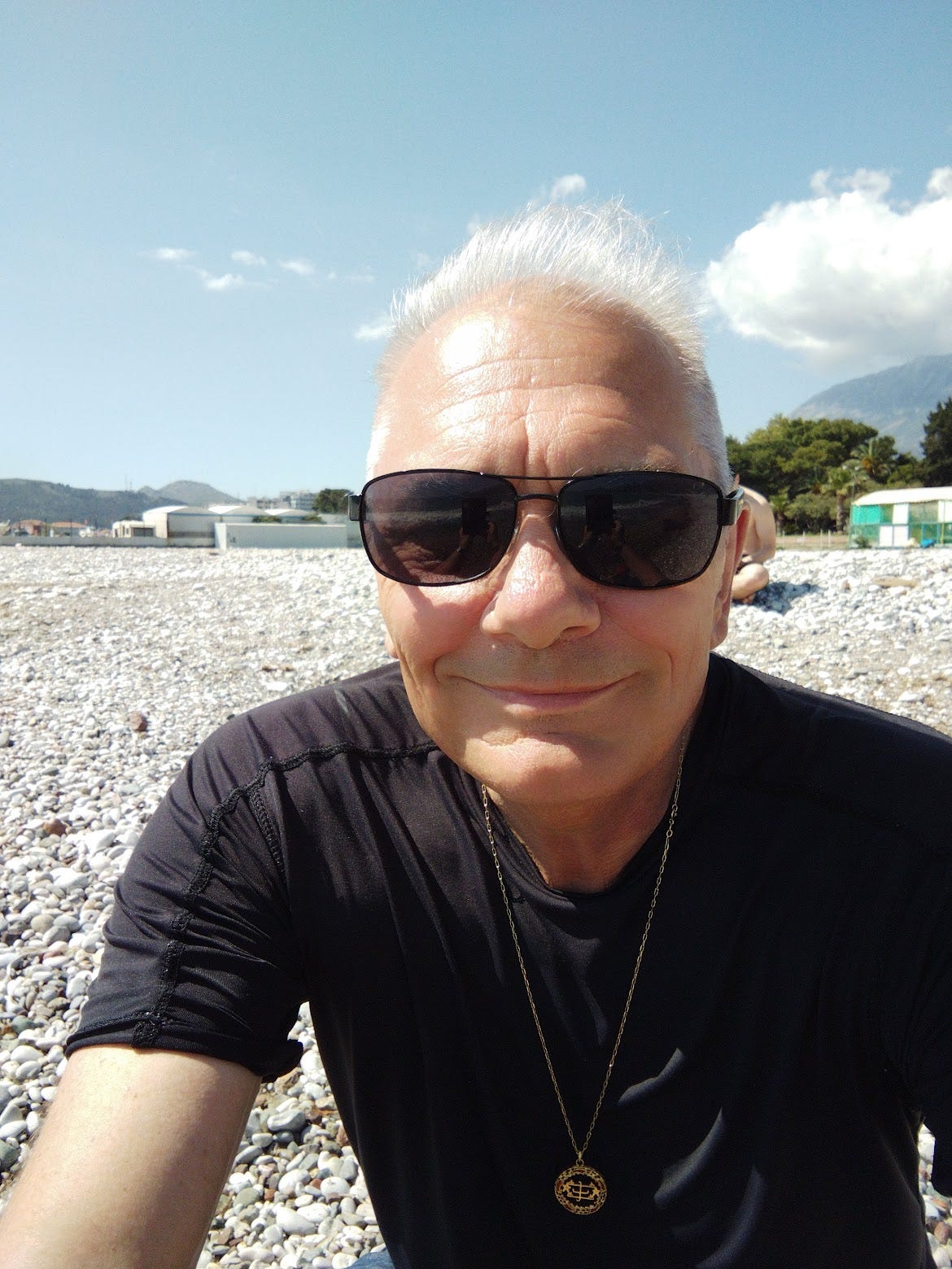 Steve Day – Medium