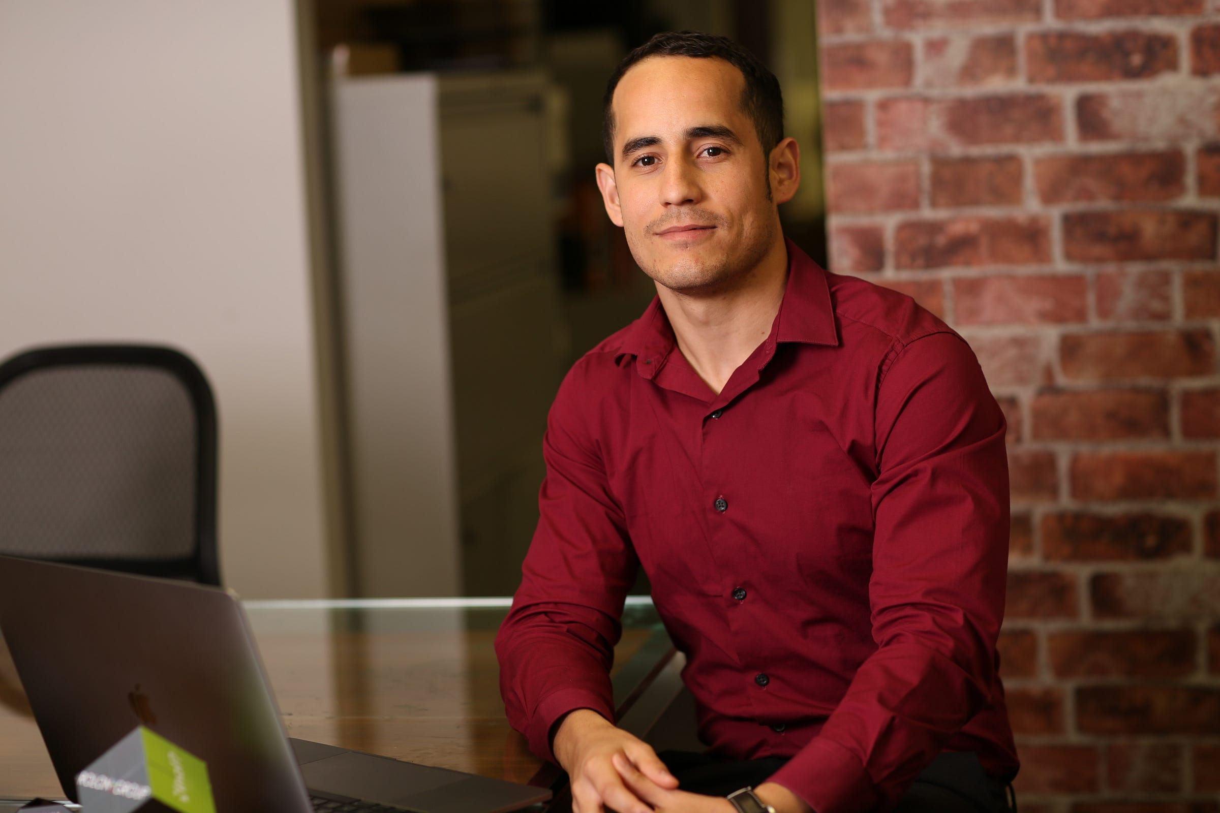 Roger Rodriguez – Medium