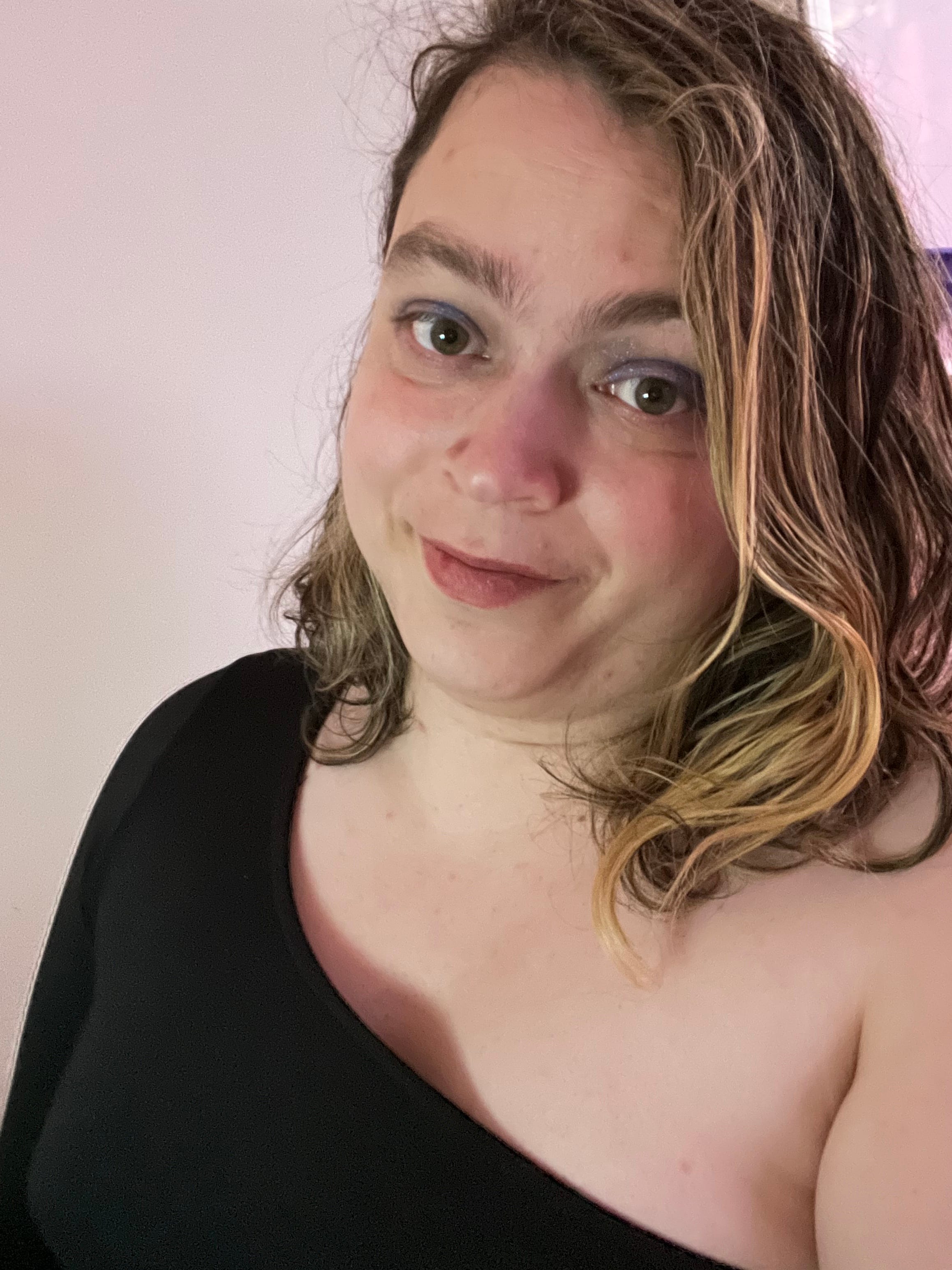 About – Effie Hallford – Medium