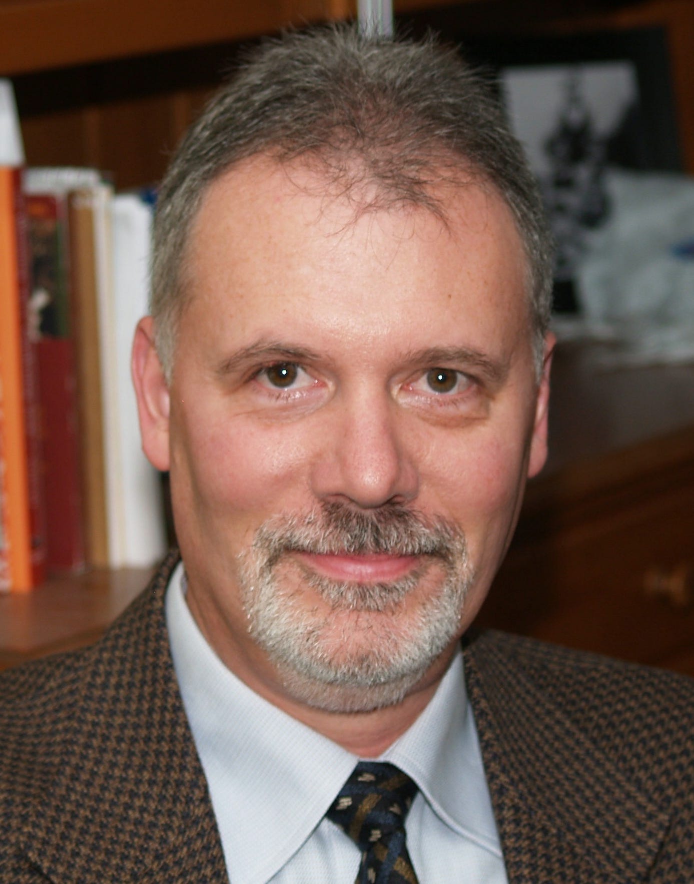 Terry Petch – Medium