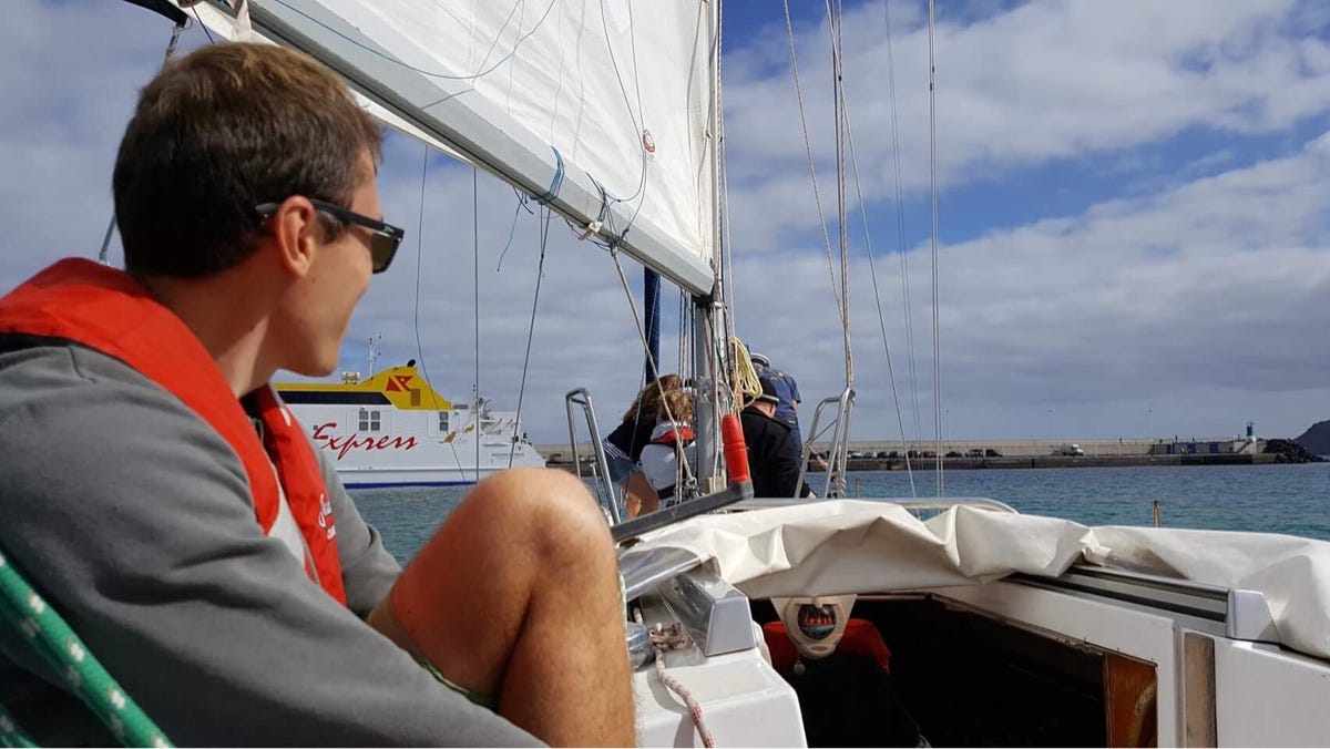 Andrej Mihajlov – Medium