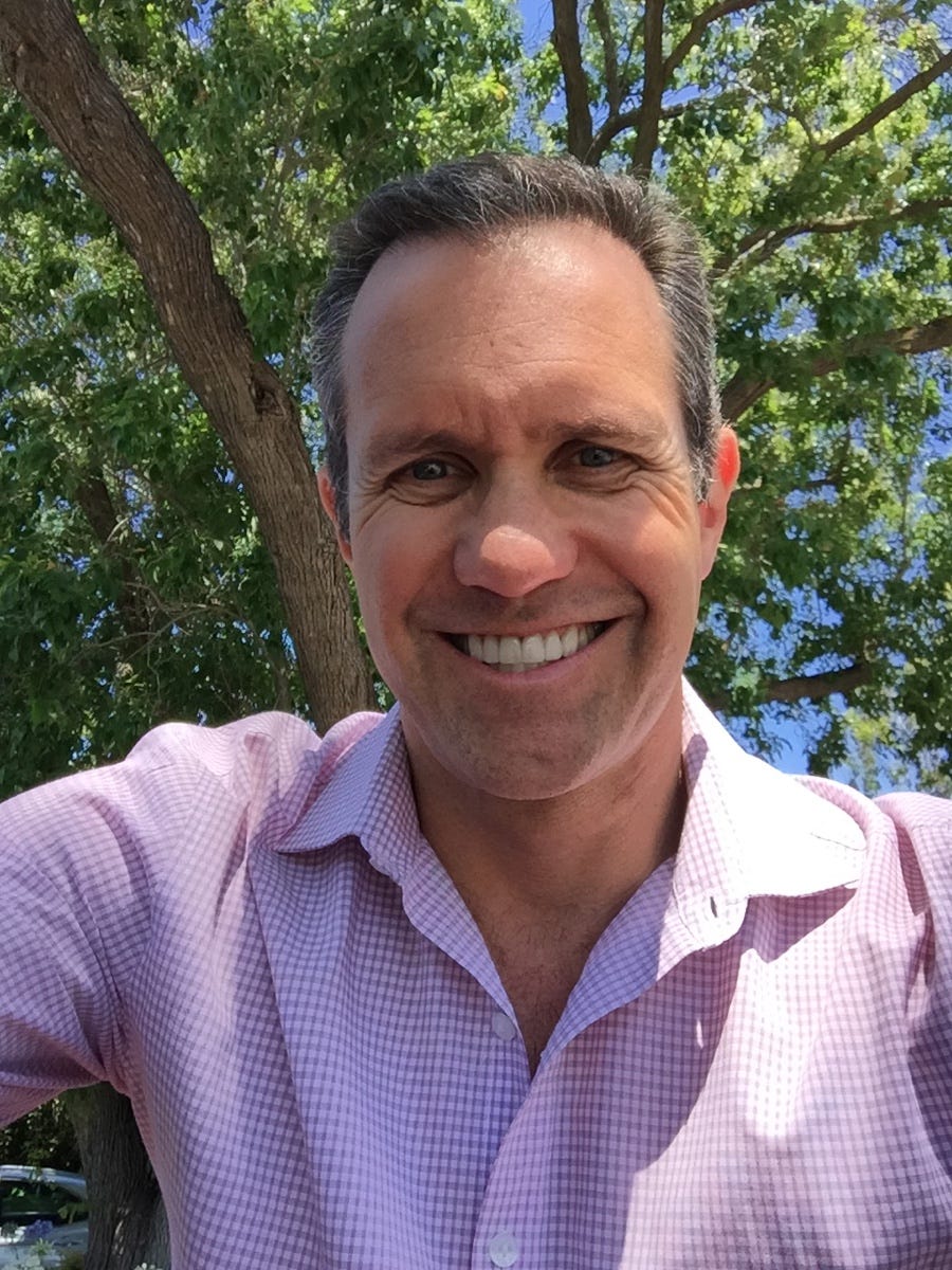 Marshall Brickeen – Medium