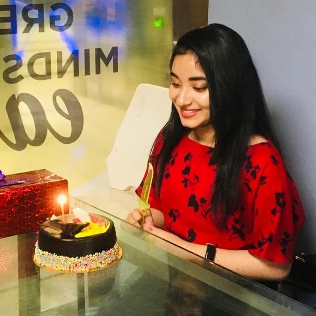 Ishita Ray – Medium