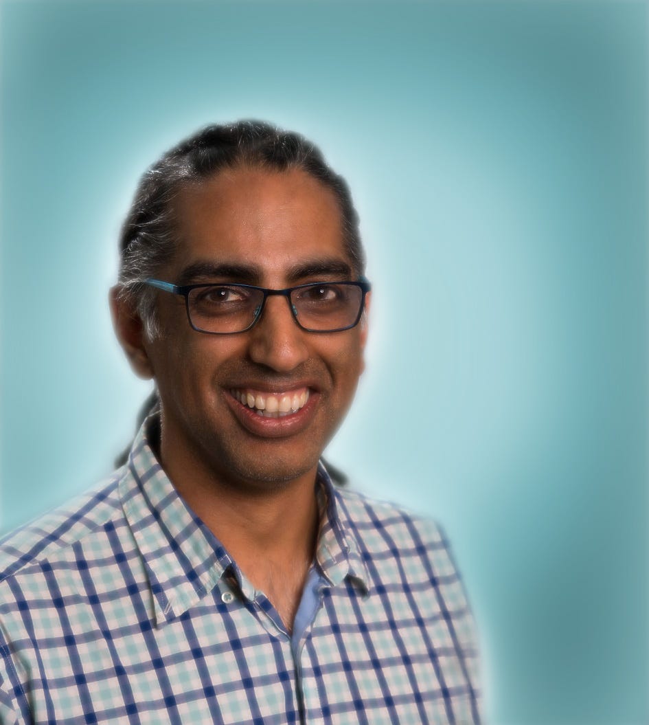 Arun Pradhan – Medium