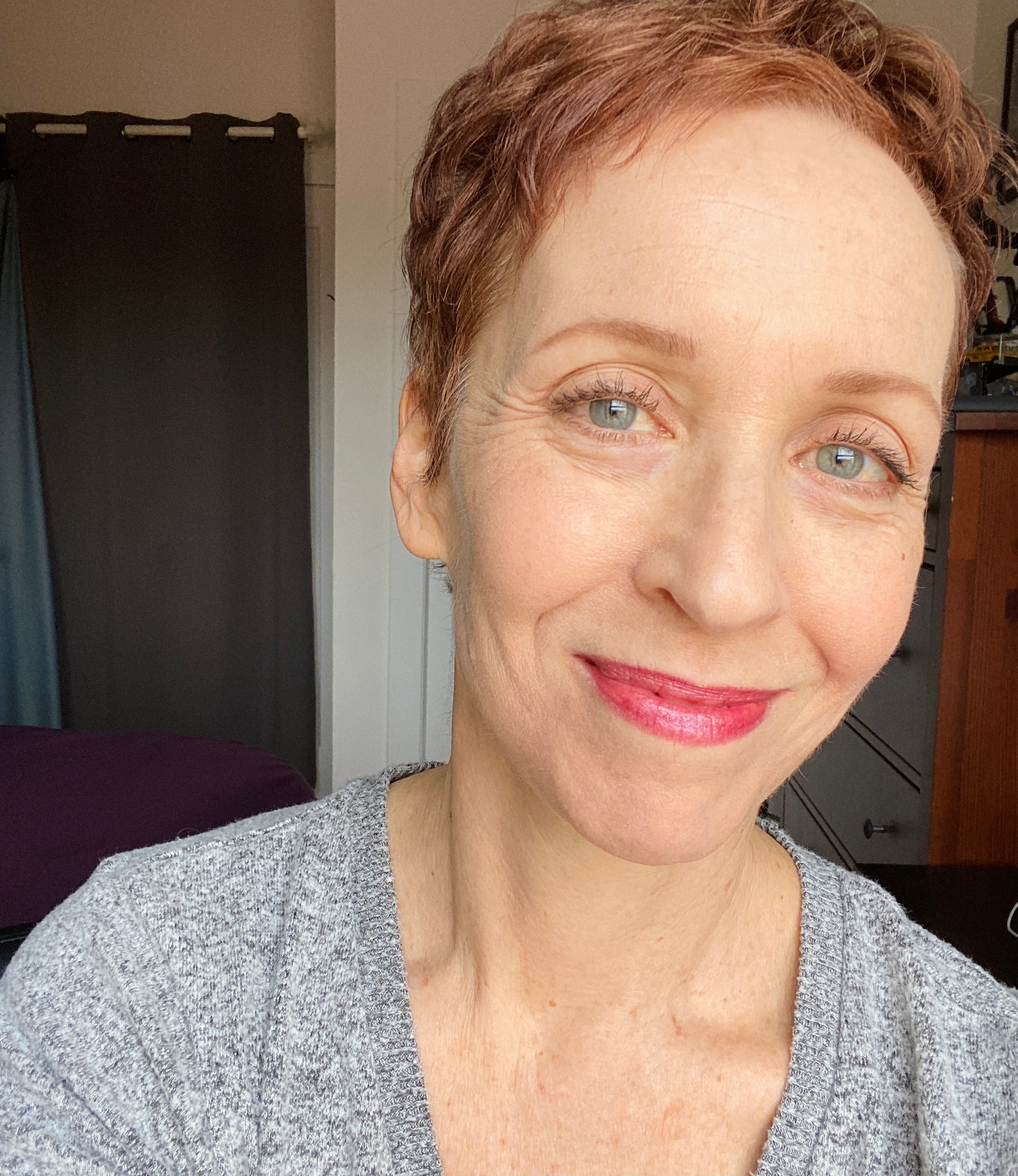 Kelly Lester – Medium