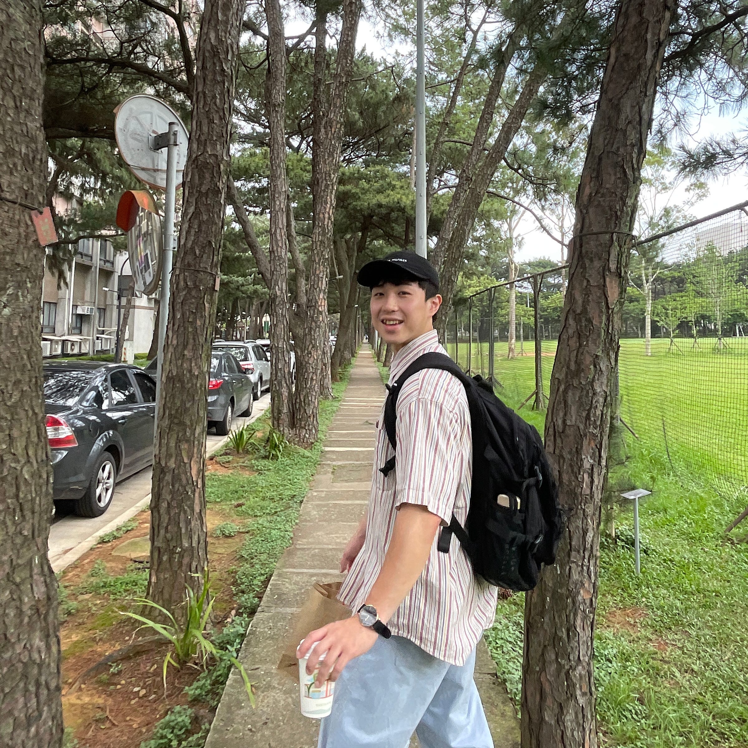 Louis Chang – Medium