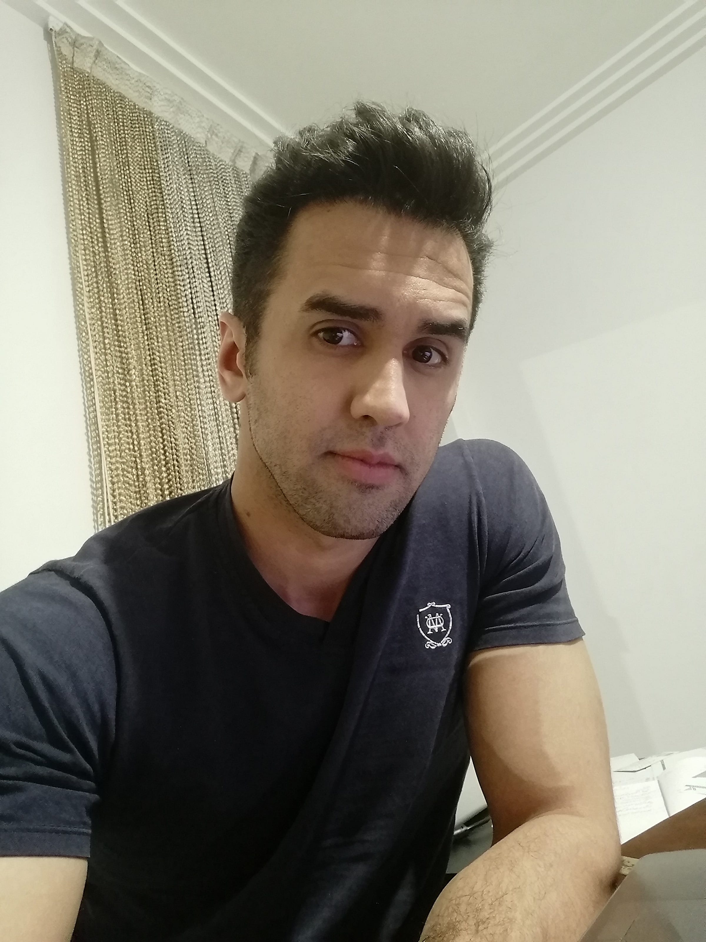 Ehsan Kaboutari – Medium