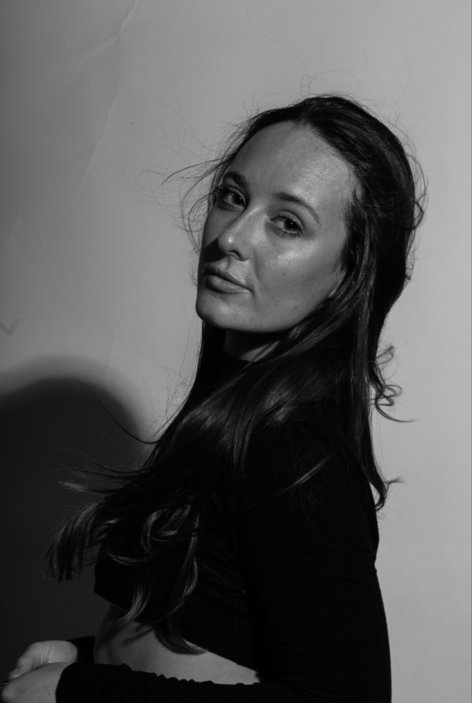 Katherine Collins – Medium