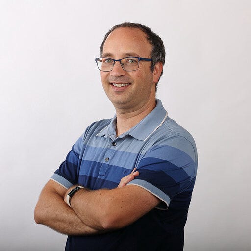 Miky Schreiber – Medium