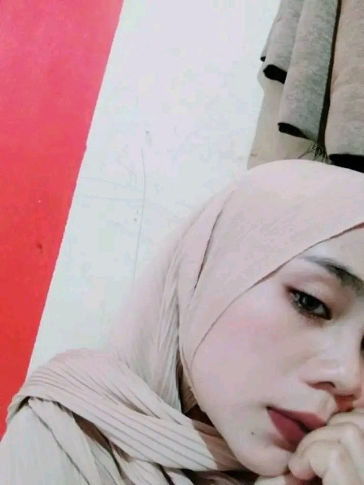 Elfaz Tia – Medium