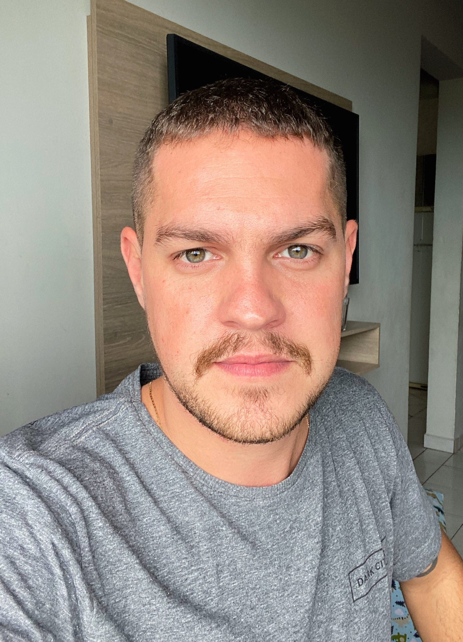 Rafael Mota – Medium