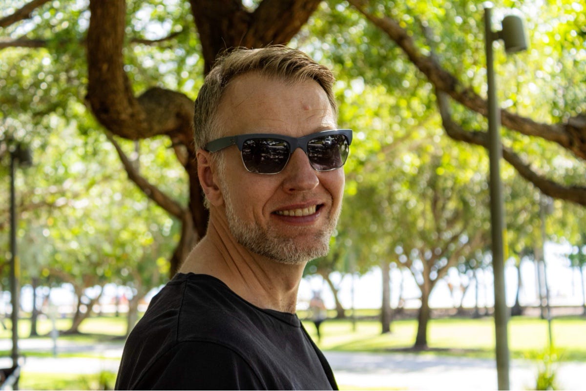 Jesper Soerensen – Medium